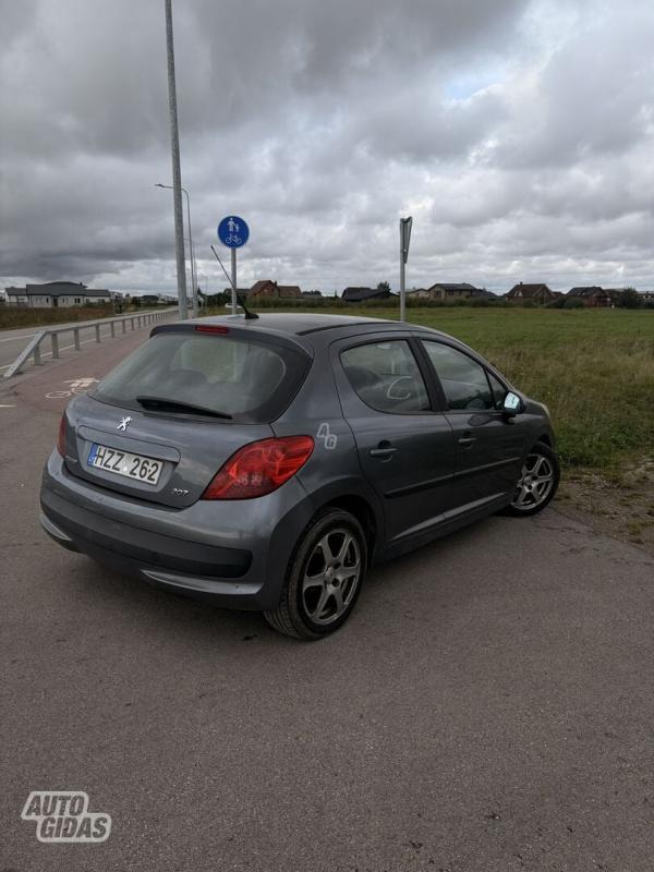 Peugeot 207 2007 Klaipėda, ar dzinēja tilpumu 1.60 L un nobraukumu 221 tūkst. km par 700 €, foto 6 vietnē AUTOMOTO.COM.LV