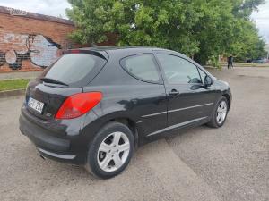 Пежо 207 2007 в Шяуляй, объемом двигателя 1.60 л и пробегом 190 тыс. км за 1550 €, фото 4 на AUTOMOTO.COM.LV