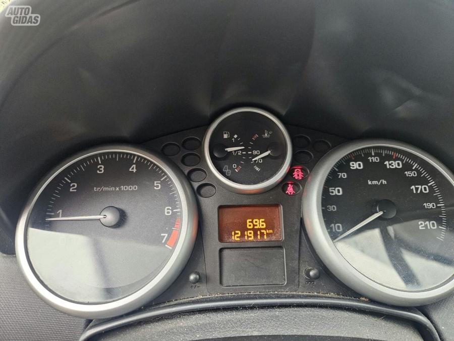 Peugeot 207 2007 Vilkaviškis, ar dzinēja tilpumu 1.40 L un nobraukumu 122 tūkst. km par 1300 €, foto 6 vietnē AUTOMOTO.COM.LV