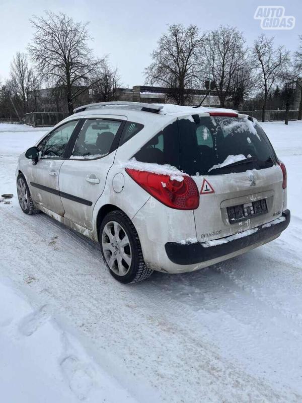 Peugeot 207 2008 Panevēža, ar dzinēja tilpumu 1.60 L un nobraukumu 240 tūkst. km par 550 €, foto 3 vietnē AUTOMOTO.COM.LV