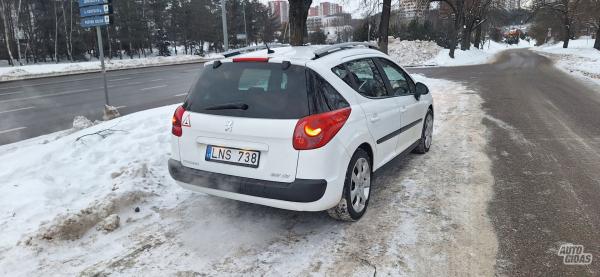 Peugeot 207 2008 Viļņa, ar dzinēja tilpumu 1.60 L un nobraukumu 240 tūkst. km par 1700 €, foto 3 vietnē AUTOMOTO.COM.LV