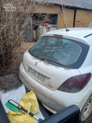 Peugeot 207 2008 Jurbarkas, ar dzinēja tilpumu 1.40 L un nobraukumu 381 tūkst. km par 650 €, foto  vietnē AUTOMOTO.COM.LV