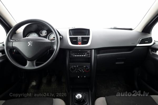 Peugeot 207 2008 Tallina, ar dzinēja tilpumu 1.40 L un nobraukumu 136 tūkst. km par 899 €, foto 5 vietnē AUTOMOTO.COM.LV
