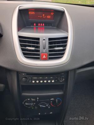 Peugeot 207 2008 in Kardla, with an engine capacity of 1.40 L and mileage of 226 thousand km for 1990 €, photo 12 on AUTOMOTO.COM.LV