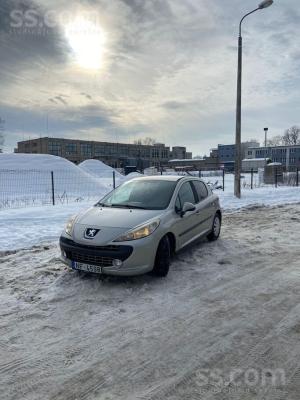 Пежо 207 2008 в Рига, объемом двигателя 1.40 л и пробегом 271 тыс. км за 1350 €, фото  на AUTOMOTO.COM.LV