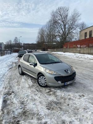 Peugeot 207 2008 Rīga, ar dzinēja tilpumu 1.40 L un nobraukumu 271 tūkst. km par 1350 €, foto 3 vietnē AUTOMOTO.COM.LV