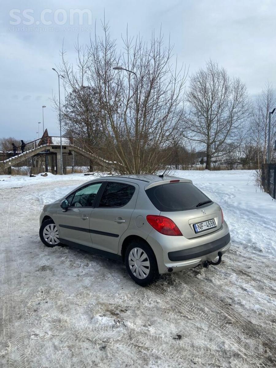 Peugeot 207 2008 Rīga, ar dzinēja tilpumu 1.40 L un nobraukumu 271 tūkst. km par 1350 €, foto 4 vietnē AUTOMOTO.COM.LV
