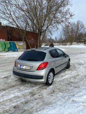 Peugeot 207 2008 Rīga, ar dzinēja tilpumu 1.40 L un nobraukumu 271 tūkst. km par 1350 €, foto 5 vietnē AUTOMOTO.COM.LV