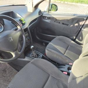 Peugeot 207 2008 Šauļi, ar dzinēja tilpumu 1.40 L un nobraukumu 294 tūkst. km par 1000 €, foto 8 vietnē AUTOMOTO.COM.LV