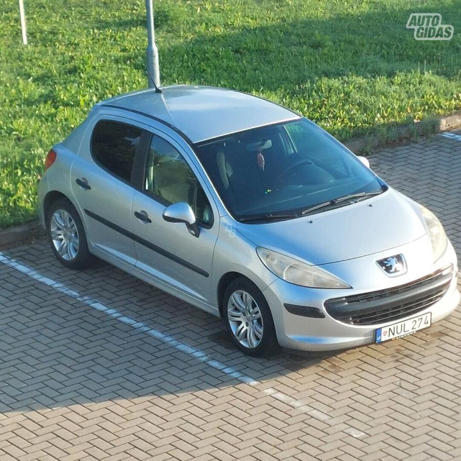 Peugeot 207 2008 Šauļi, ar dzinēja tilpumu 1.40 L un nobraukumu 294 tūkst. km par 1000 €, foto 9 vietnē AUTOMOTO.COM.LV