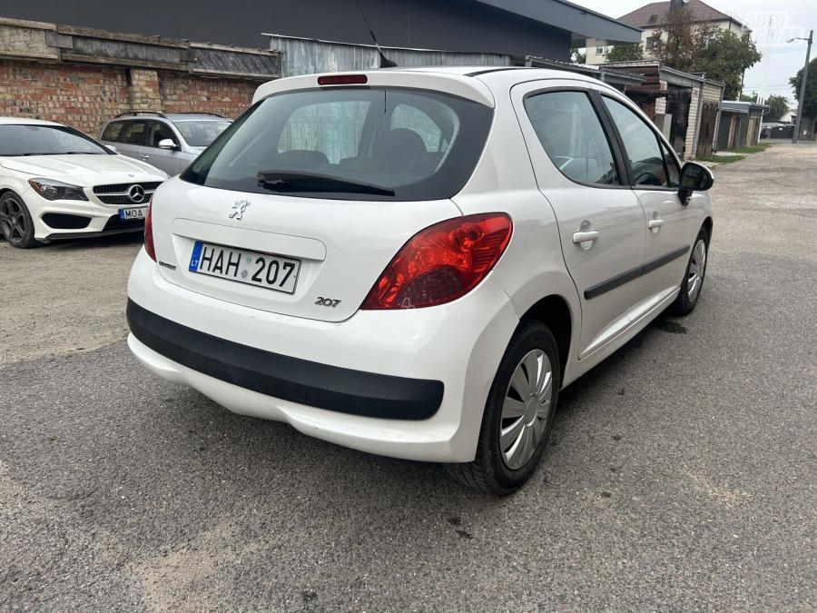 Peugeot 207 2008 in Kaunas, with an engine capacity of 1.40 L and mileage of 182 thousand km for 1400 €, photo 6 on AUTOMOTO.COM.LV