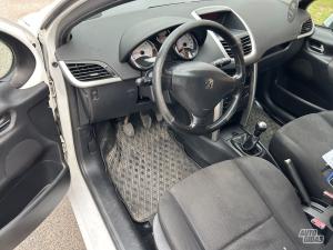 Peugeot 207 2008 in Kaunas, with an engine capacity of 1.40 L and mileage of 182 thousand km for 1400 €, photo 11 on AUTOMOTO.COM.LV