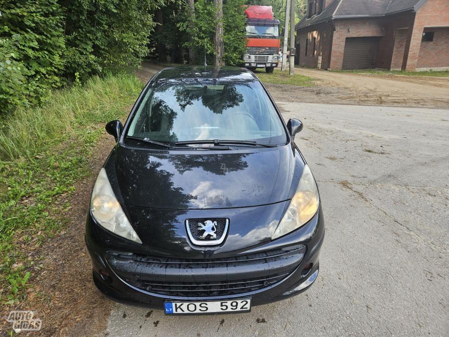Peugeot 207 2008 Prienai, ar dzinēja tilpumu 1.60 L un nobraukumu 319 tūkst. km par 1000 €, foto 11 vietnē AUTOMOTO.COM.LV