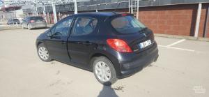 Peugeot 207 2009 in Siauliai, with an engine capacity of 1.40 L and mileage of 151 thousand km for 1300 €, photo 2 on AUTOMOTO.COM.LV
