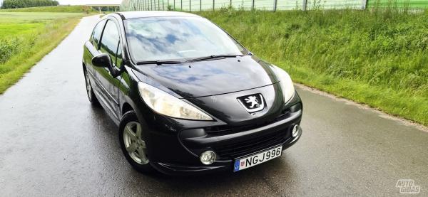 Peugeot 207 2009 Kauņa, ar dzinēja tilpumu 1.40 L un nobraukumu 203 tūkst. km par 1399 €, foto 3 vietnē AUTOMOTO.COM.LV
