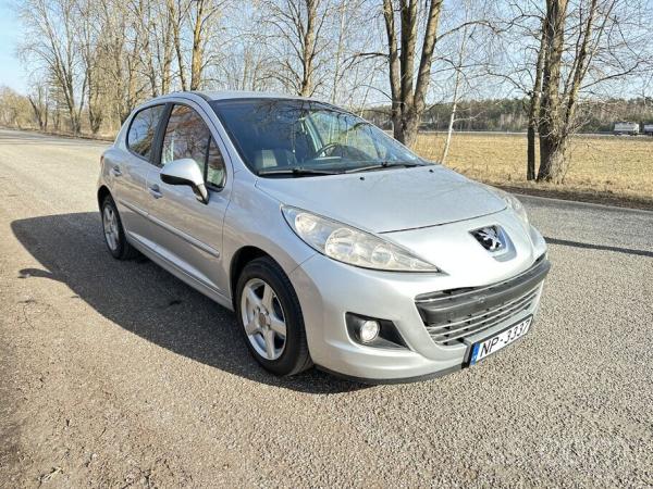 Peugeot 207 2010 in Riga, with an engine capacity of 1.40 L and mileage of 202 thousand km for 2600 €, photo 6 on AUTOMOTO.COM.LV