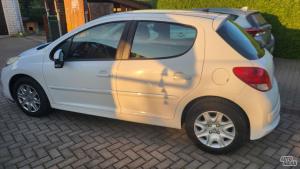 Peugeot 207 2010 Kauņa, ar dzinēja tilpumu 1.40 L un nobraukumu 148 tūkst. km par 2000 €, foto 5 vietnē AUTOMOTO.COM.LV