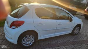 Peugeot 207 2010 Kauņa, ar dzinēja tilpumu 1.40 L un nobraukumu 148 tūkst. km par 2000 €, foto 6 vietnē AUTOMOTO.COM.LV