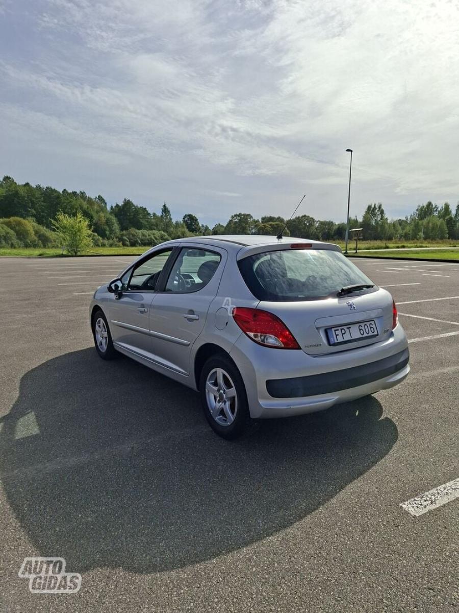 Peugeot 207 2012 in Silale, with an engine capacity of 1.60 L and mileage of 223 thousand km for 1999 €, photo 6 on AUTOMOTO.COM.LV