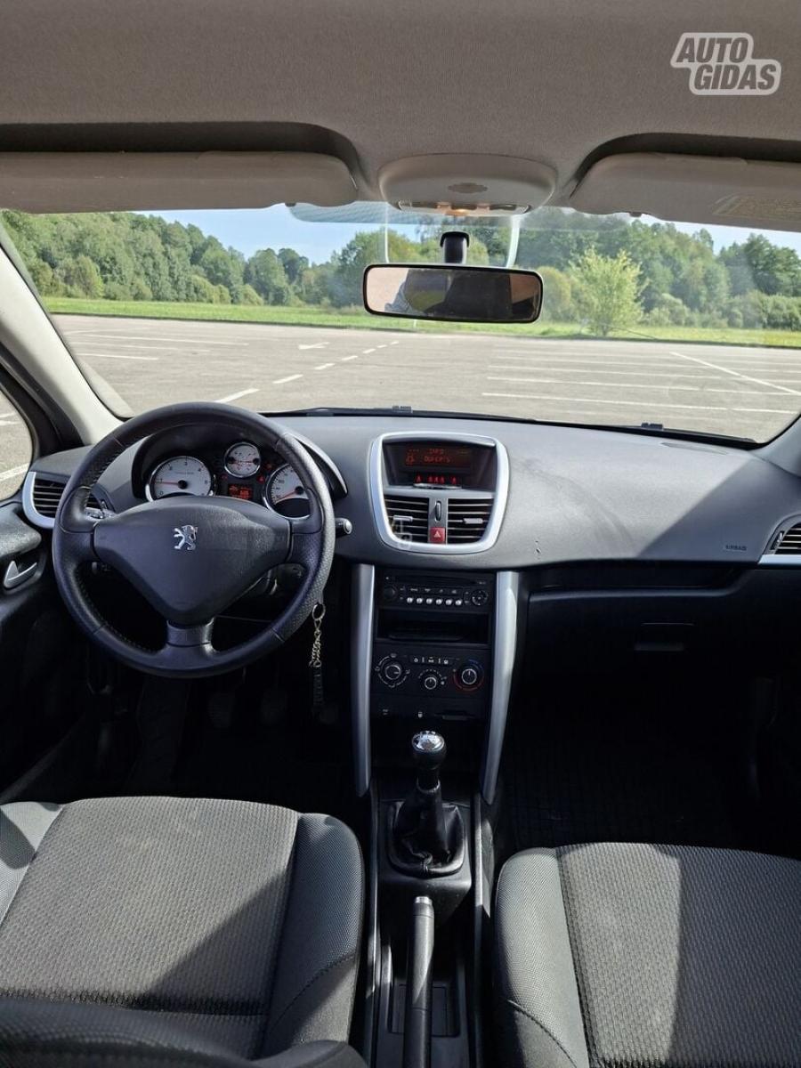 Peugeot 207 2012 in Silale, with an engine capacity of 1.60 L and mileage of 223 thousand km for 1999 €, photo 8 on AUTOMOTO.COM.LV