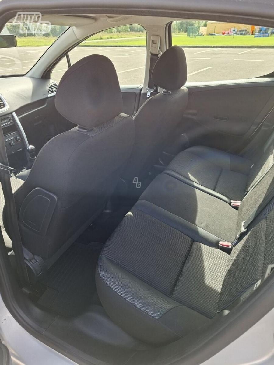Peugeot 207 2012 in Silale, with an engine capacity of 1.60 L and mileage of 223 thousand km for 1999 €, photo 9 on AUTOMOTO.COM.LV