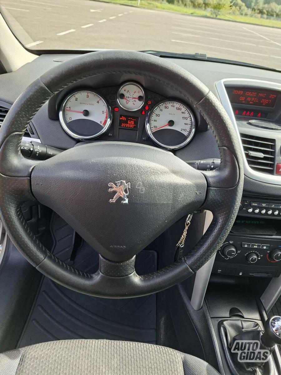 Peugeot 207 2012 in Silale, with an engine capacity of 1.60 L and mileage of 223 thousand km for 1999 €, photo 11 on AUTOMOTO.COM.LV