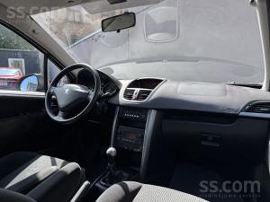 Оранжевый Пежо 207 2006 в Рига, объемом двигателя 1.40 л и пробегом 203 тыс. км за 690 €, фото 11 на AUTOMOTO.COM.LV