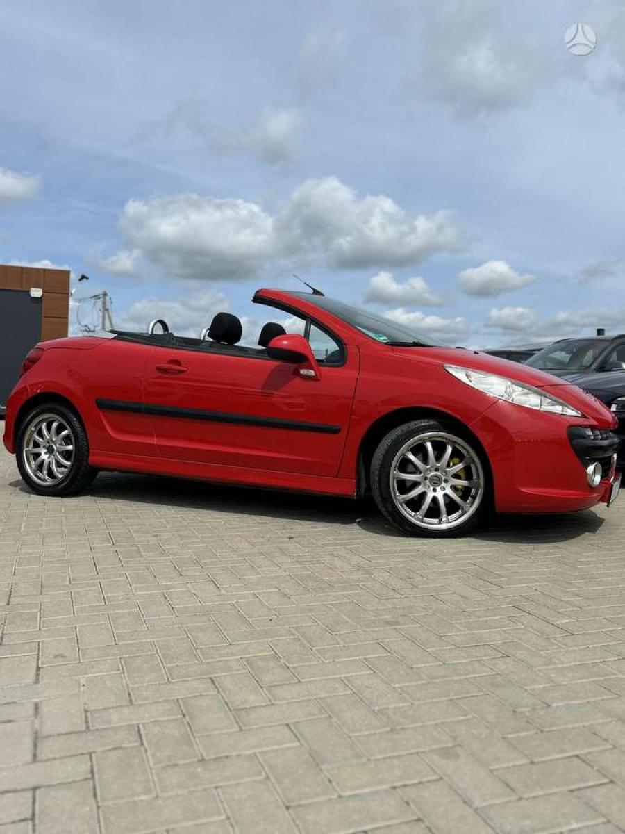 Red Peugeot 207 2007 in Kaunas, with an engine capacity of 1.60 L and mileage of 128 thousand km for 3650 €, photo 10 on AUTOMOTO.COM.LV