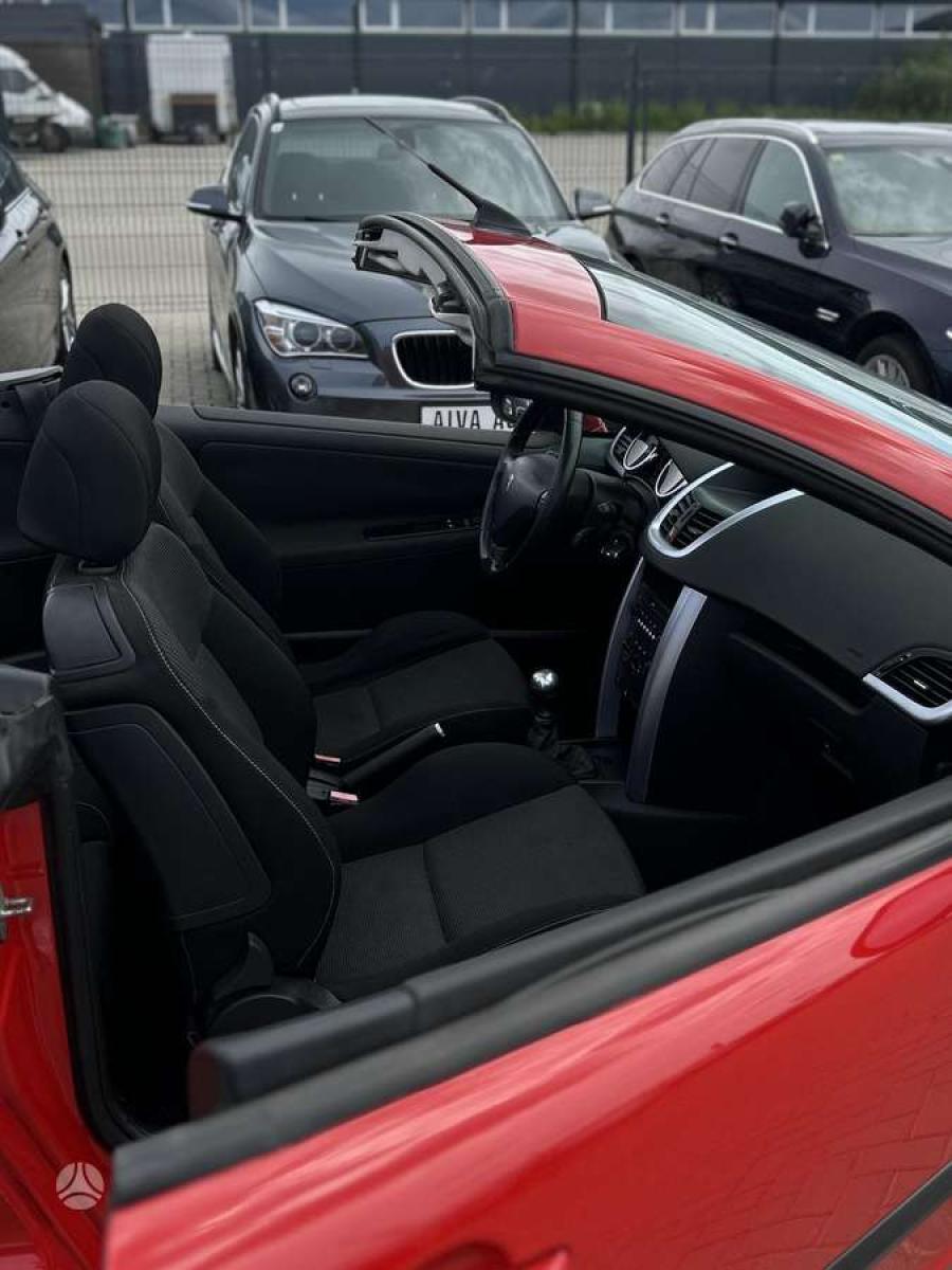 Red Peugeot 207 2007 in Kaunas, with an engine capacity of 1.60 L and mileage of 128 thousand km for 3650 €, photo 26 on AUTOMOTO.COM.LV