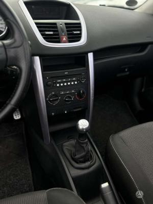 Sarkans Peugeot 207 2007 Kauņa, ar dzinēja tilpumu 1.60 L un nobraukumu 129 tūkst. km par 2600 €, foto 18 vietnē AUTOMOTO.COM.LV