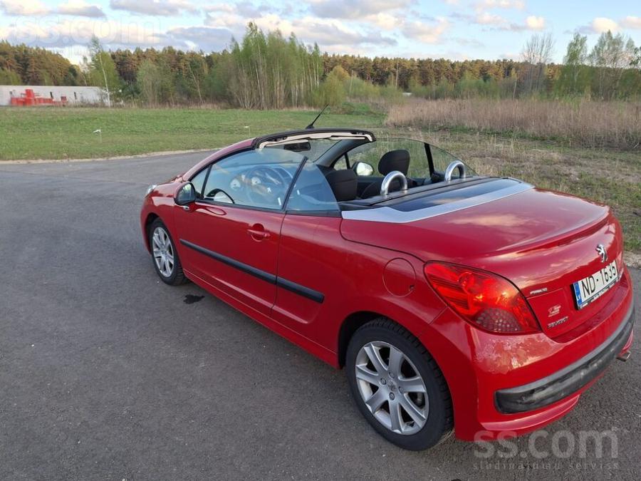 Red Peugeot 207 2008 in Riga, with an engine capacity of 1.60 L and mileage of 180 thousand km for 2000 €, photo 11 on AUTOMOTO.COM.LV