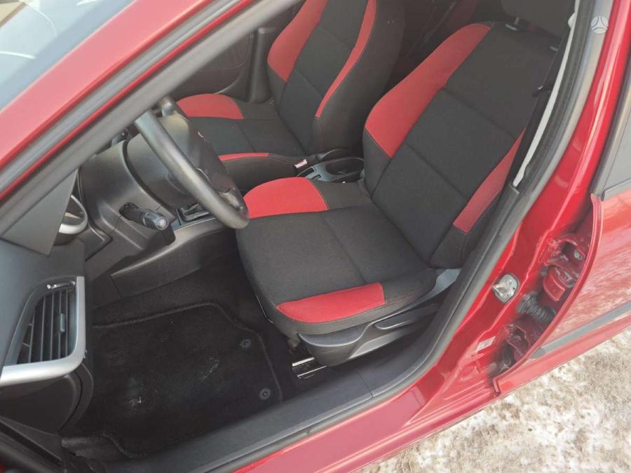 Red Peugeot 207 2006 in Alytus, with an engine capacity of 1.40 L and mileage of 141 thousand km for 1850 €, photo 17 on AUTOMOTO.COM.LV