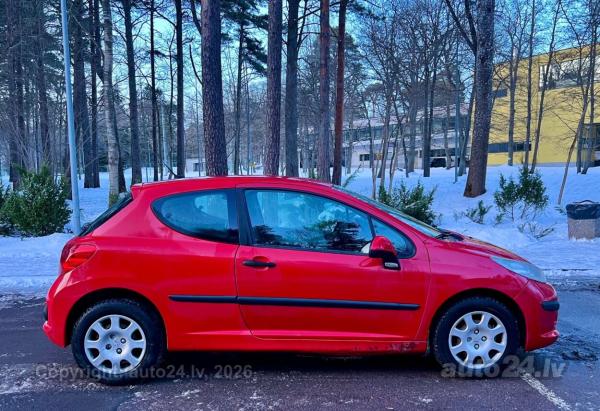 Red Peugeot 207 2007 in Tallinn, with an engine capacity of 1.40 L and mileage of 173 thousand km for 450 €, photo 4 on AUTOMOTO.COM.LV