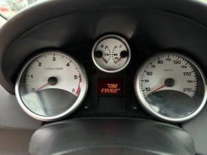Sarkans Peugeot 207 2007 Rīga, ar dzinēja tilpumu 1.40 L un nobraukumu 236 tūkst. km par 1950 €, foto 13 vietnē AUTOMOTO.COM.LV