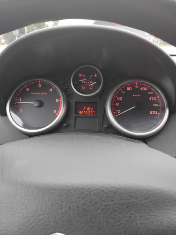 Sarkans Peugeot 207 2007 Tartu, ar dzinēja tilpumu 1.40 L un nobraukumu 328 tūkst. km par 1600 €, foto 8 vietnē AUTOMOTO.COM.LV