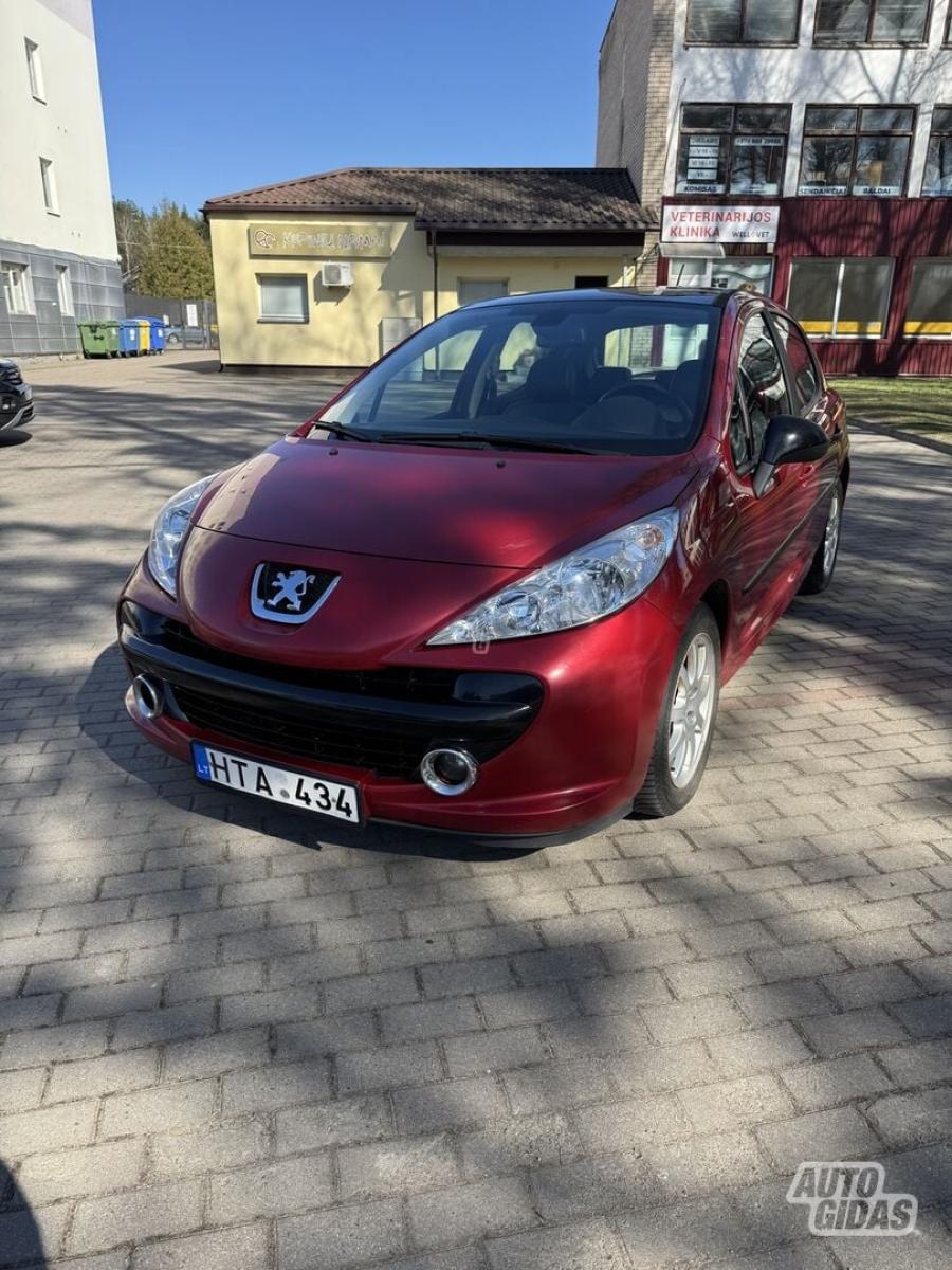 Sarkans Peugeot 207 2008 Kazlų Rūda, ar dzinēja tilpumu 1.60 L un nobraukumu 246 tūkst. km par 1350 €, foto 1 vietnē AUTOMOTO.COM.LV
