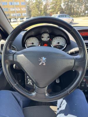 Sarkans Peugeot 207 2008 Kazlų Rūda, ar dzinēja tilpumu 1.60 L un nobraukumu 246 tūkst. km par 1350 €, foto 5 vietnē AUTOMOTO.COM.LV