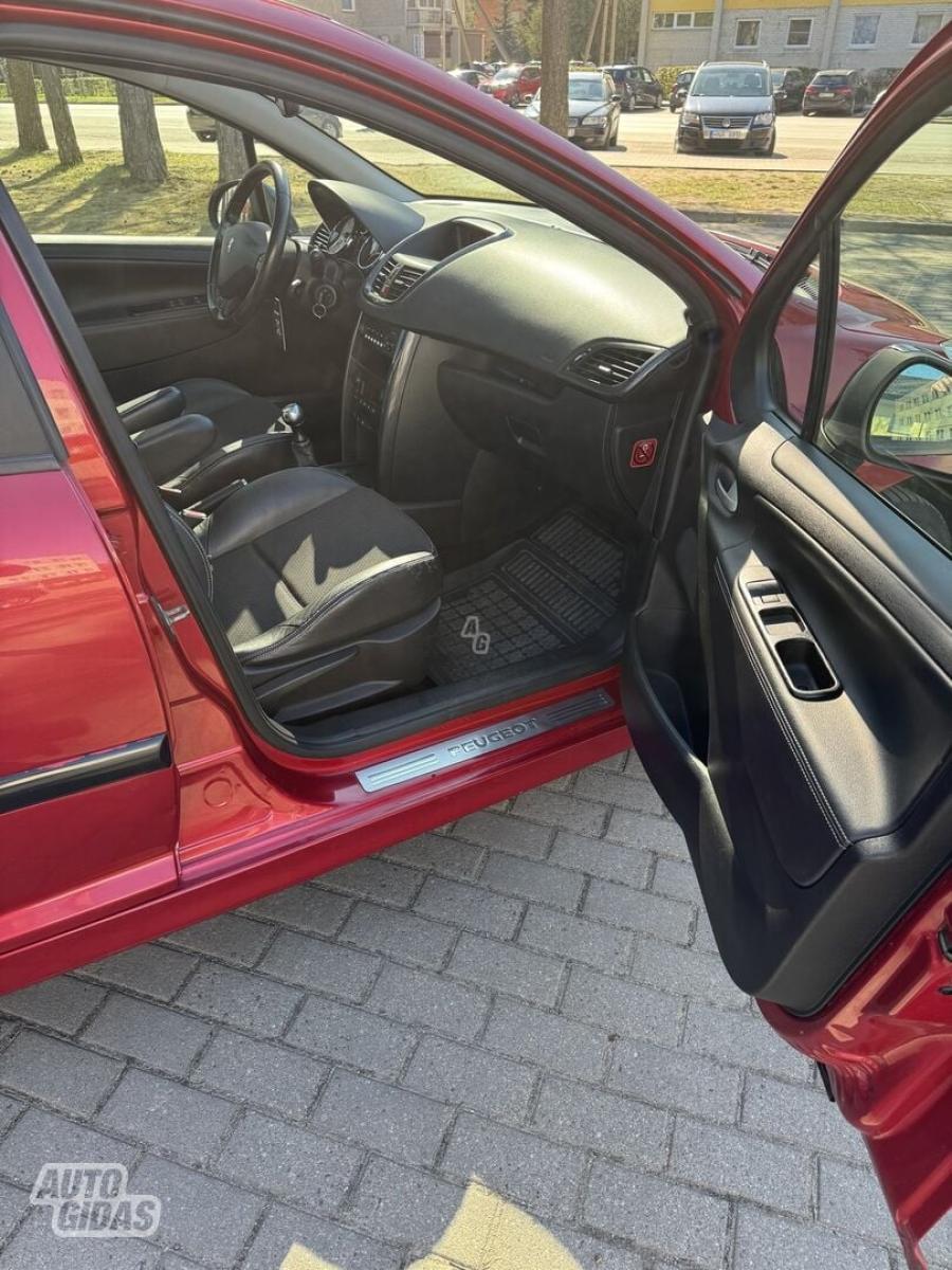 Sarkans Peugeot 207 2008 Kazlų Rūda, ar dzinēja tilpumu 1.60 L un nobraukumu 246 tūkst. km par 1350 €, foto 12 vietnē AUTOMOTO.COM.LV