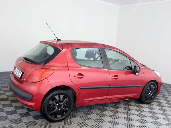 Sarkans Peugeot 207 2008 Tallina, ar dzinēja tilpumu 1.40 L un nobraukumu 136 tūkst. km par 599 €, foto 3 vietnē AUTOMOTO.COM.LV