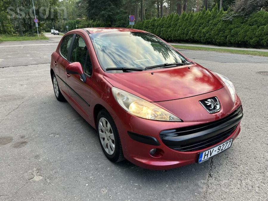 Sarkans Peugeot 207 2009 Rīga, ar dzinēja tilpumu 1.40 L un nobraukumu 133 tūkst. km par 800 €, foto 3 vietnē AUTOMOTO.COM.LV
