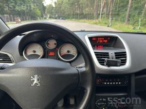 Sarkans Peugeot 207 2009 Rīga, ar dzinēja tilpumu 1.40 L un nobraukumu 133 tūkst. km par 800 €, foto 12 vietnē AUTOMOTO.COM.LV