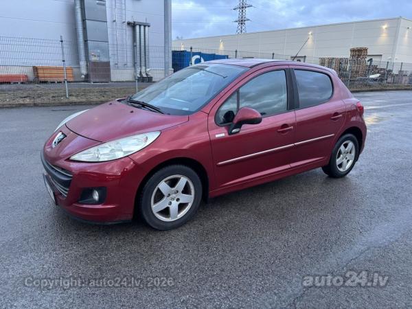 Sarkans Peugeot 207 2010 Tallina, ar dzinēja tilpumu 1.40 L un nobraukumu 84 tūkst. km par 2800 €, foto 4 vietnē AUTOMOTO.COM.LV