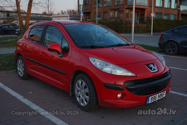 Sarkans Peugeot 207 2010 Tallina, ar dzinēja tilpumu 1.40 L un nobraukumu 172 tūkst. km par 2400 €, foto 3 vietnē AUTOMOTO.COM.LV
