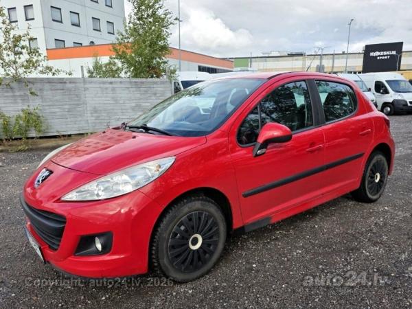 Sarkans Peugeot 207 2010 Tallina, ar dzinēja tilpumu 1.40 L un nobraukumu 213 tūkst. km par 799 €, foto 3 vietnē AUTOMOTO.COM.LV