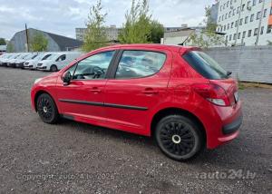 Sarkans Peugeot 207 2010 Tallina, ar dzinēja tilpumu 1.40 L un nobraukumu 213 tūkst. km par 799 €, foto 5 vietnē AUTOMOTO.COM.LV