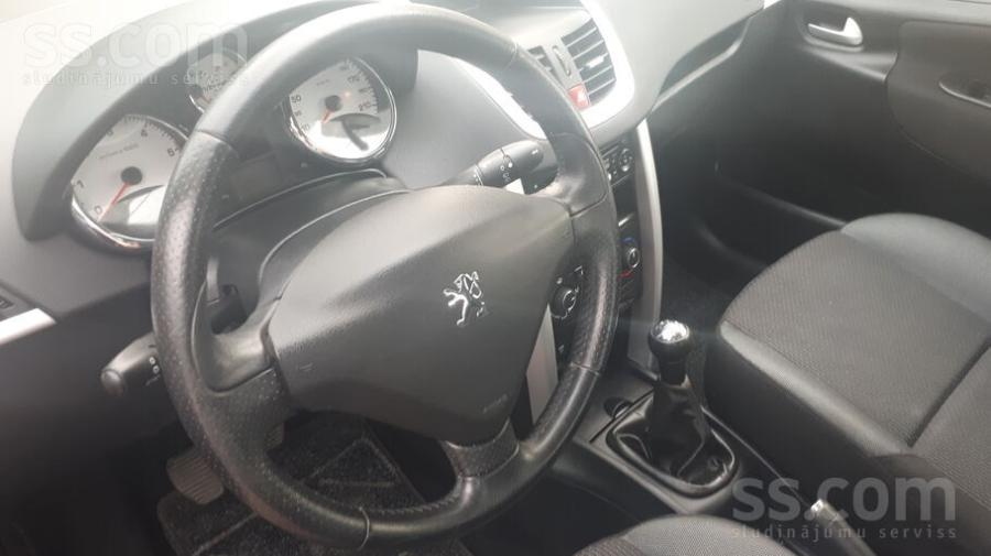 Sarkans Peugeot 207 2012 Bauska, ar dzinēja tilpumu 1.60 L un nobraukumu 207 tūkst. km par 3450 €, foto 7 vietnē AUTOMOTO.COM.LV
