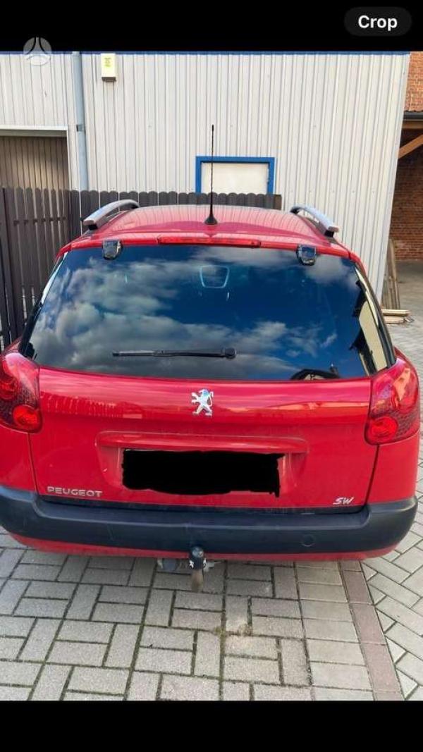 Red Peugeot 207 2007 in Marijampole, with an engine capacity of 1.56 L and mileage of 240 thousand km for 1500 €, photo 3 on AUTOMOTO.COM.LV