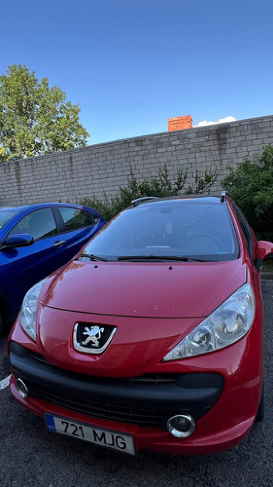 Sarkans Peugeot 207 2008 Pērnava, ar dzinēja tilpumu 0.00 L un nobraukumu 202 tūkst. km par 2000 €, foto 4 vietnē AUTOMOTO.COM.LV