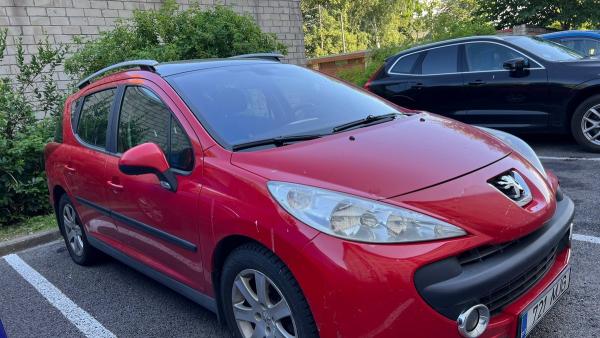 Sarkans Peugeot 207 2008 Pērnava, ar dzinēja tilpumu 0.00 L un nobraukumu 202 tūkst. km par 2000 €, foto 9 vietnē AUTOMOTO.COM.LV