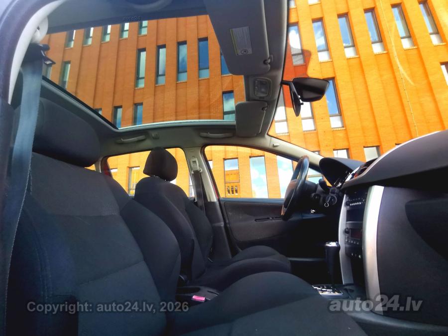 Красный Пежо 207 2008 в Тарту, объемом двигателя 1.60 л и пробегом 200 тыс. км за 1650 €, фото 8 на AUTOMOTO.COM.LV